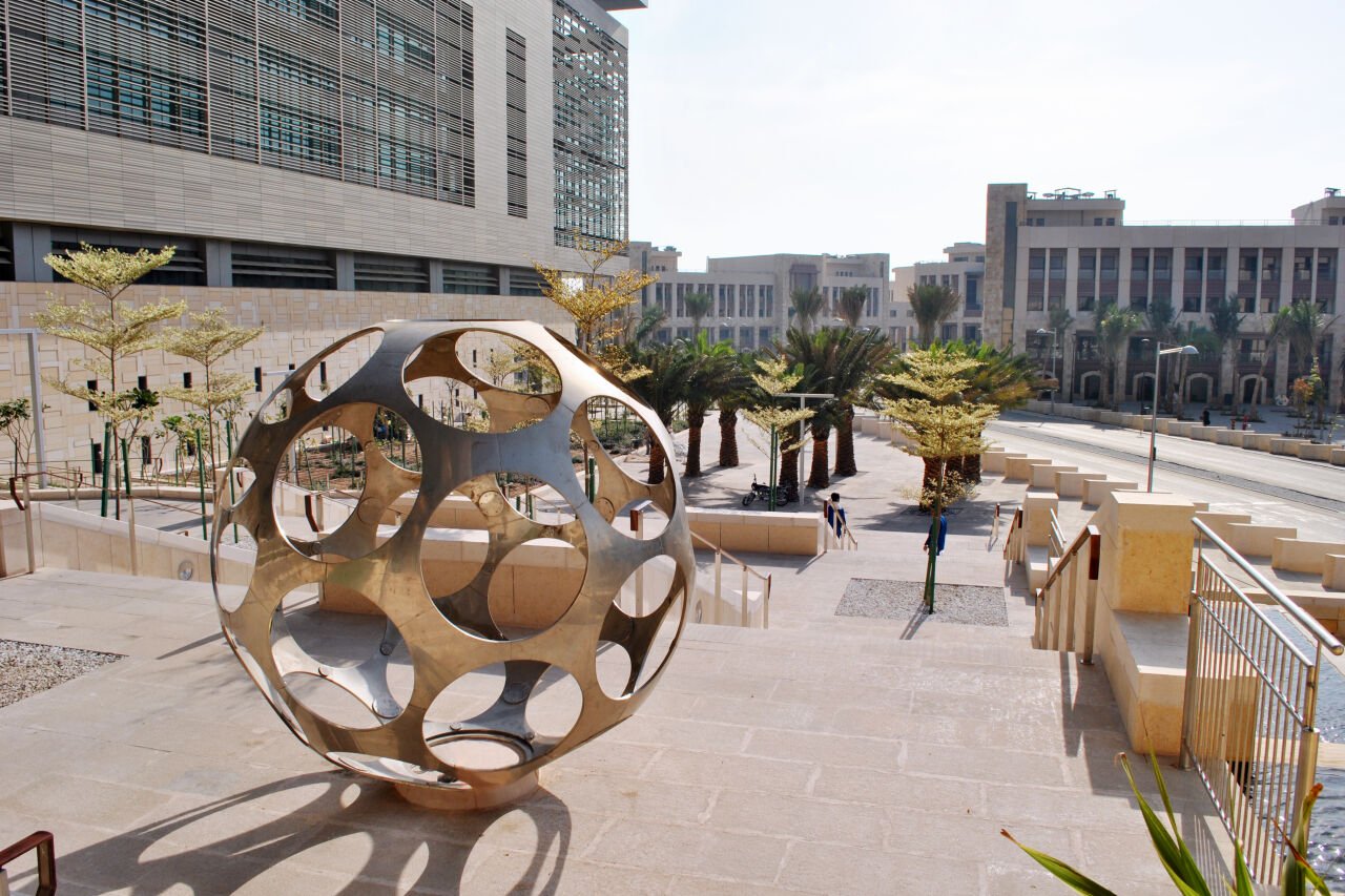 Kaust Sculpture KAUST – Rain D Librarian